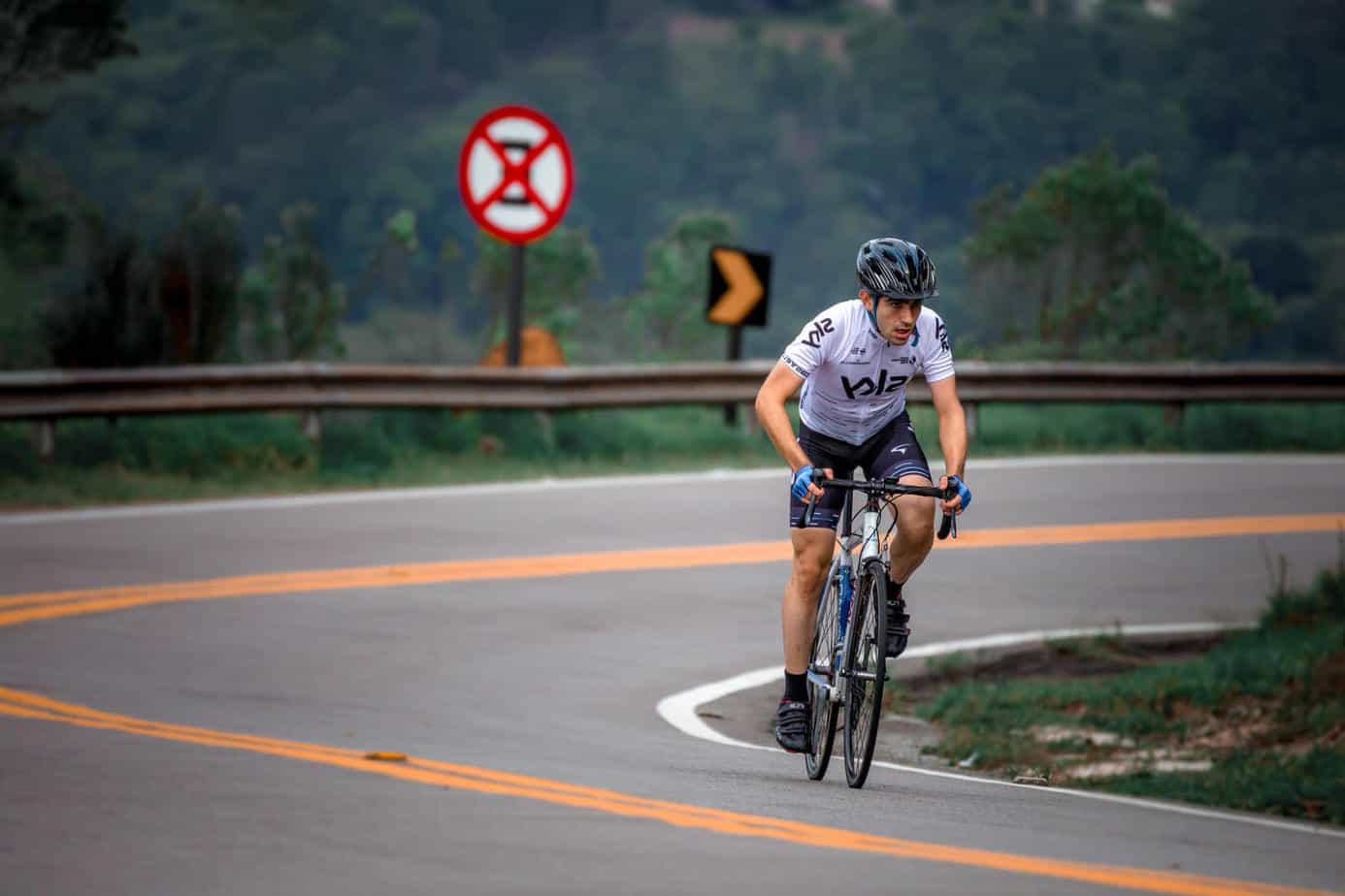 How to Bike Uphill Without Getting Tired (And Efficiently)